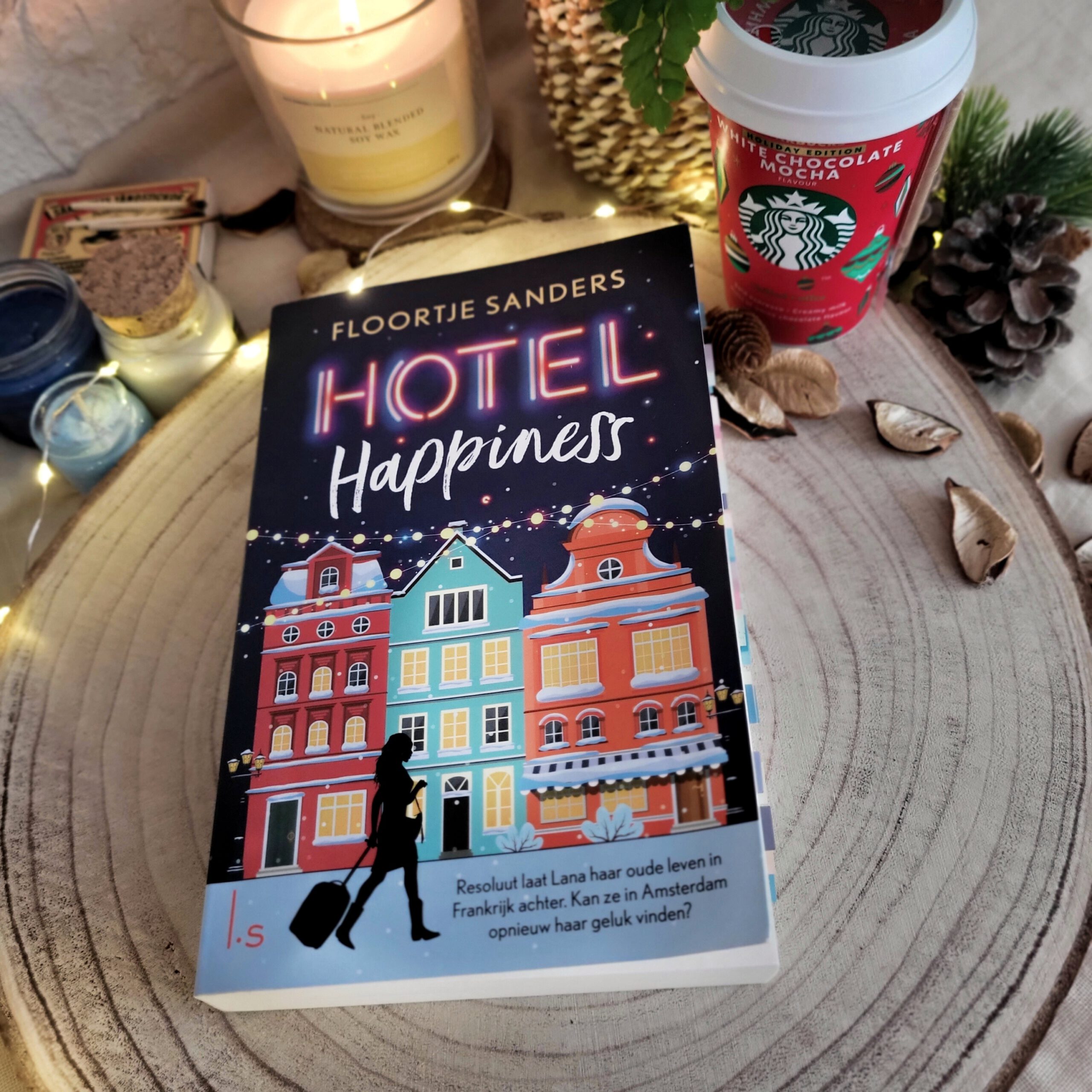 Recensie: Hotel Happiness - Floortje Sanders • So Many Books